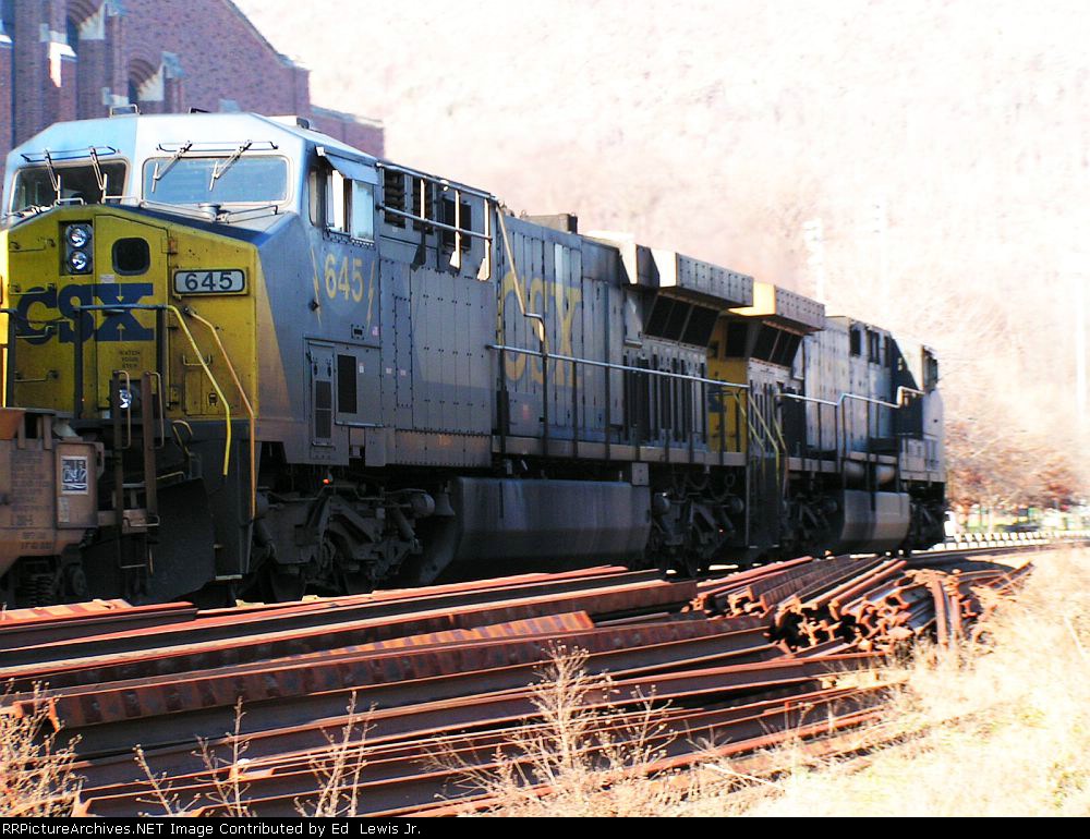CSX 645